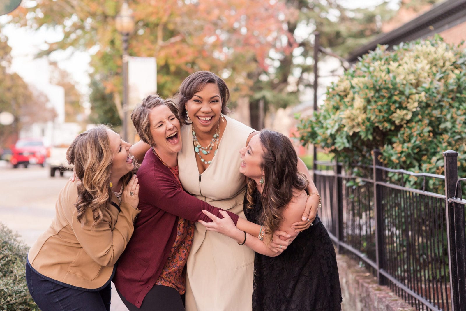 5 Reasons you need a Wolfpack | Elizabeth Henson Photos